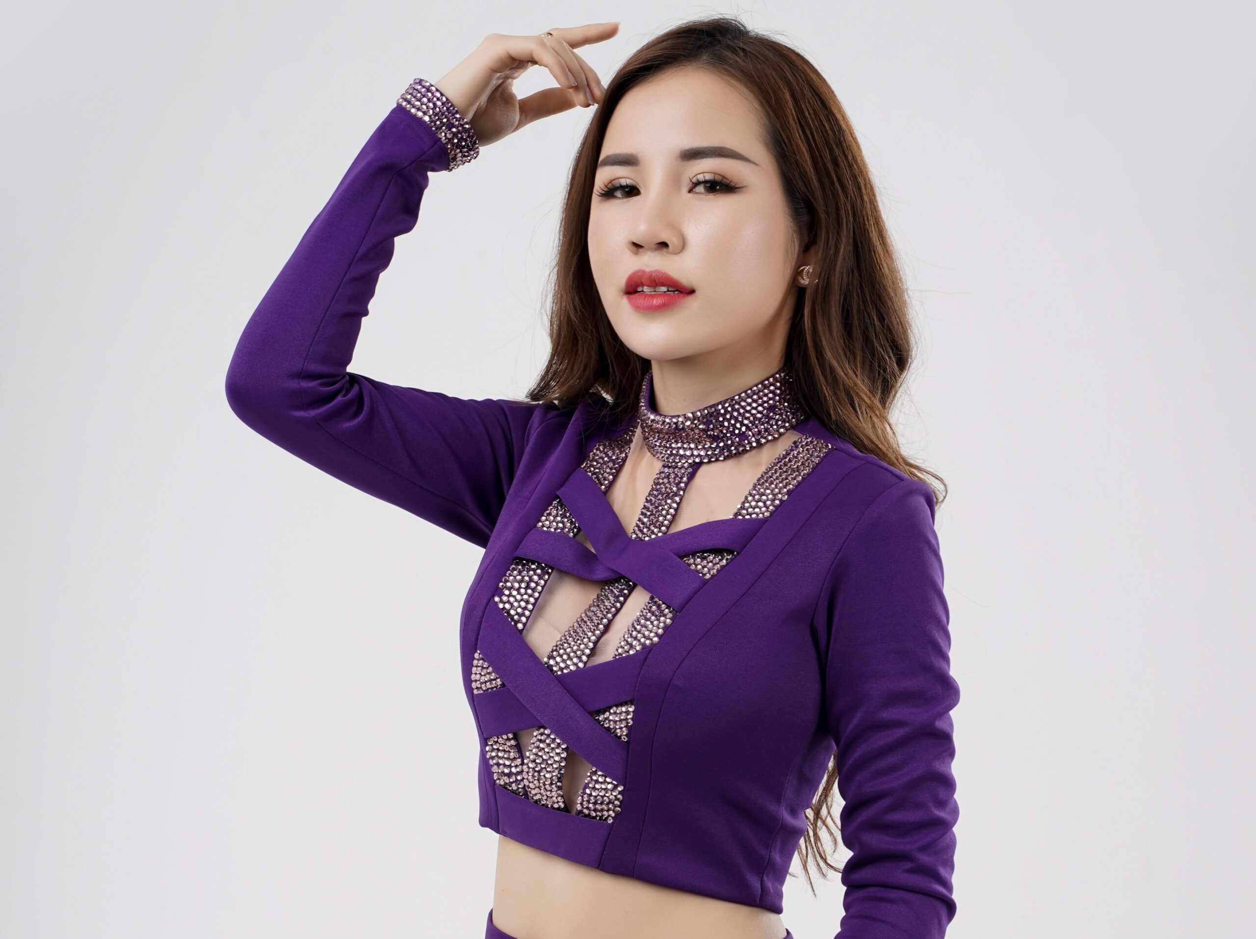 MC Thu Hồng khát vọng trở thành MC “Đa zi năng” bằng nội lực “tinh anh - tài sắc” - Nghệ Sĩ Việt